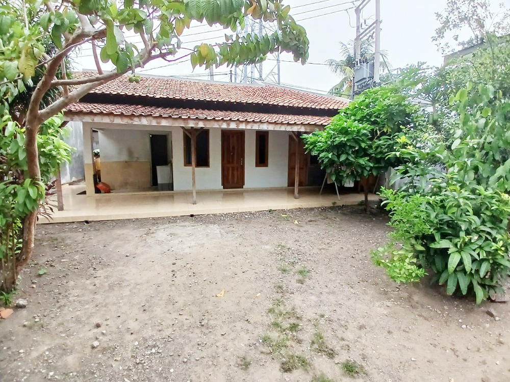 Rumah Dijual Pinggir Jalan Raya Anyer Dekat Pantai Anyer, Pantai Pasir ...