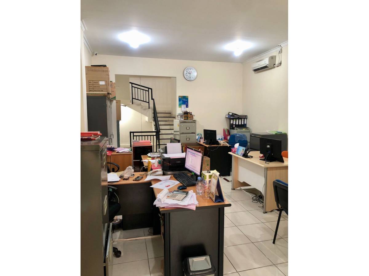 Jual / Take Over Ruko 3 Lantai di Citywalk Grand Palm Kosambi PR1975 ...